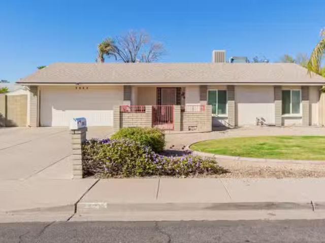 3042 W Marconi Ave, Phoenix, AZ 85053 MLS 6764492