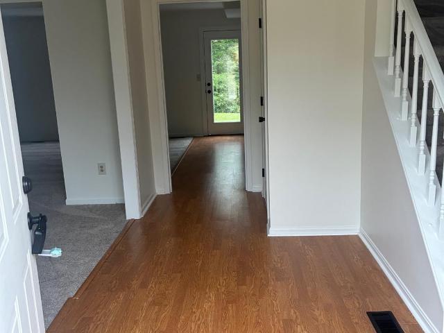 3042 Woodside Drive