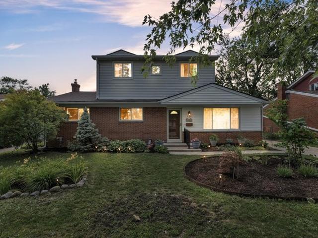 30431 Avon Ct, Westland, MI 48185
