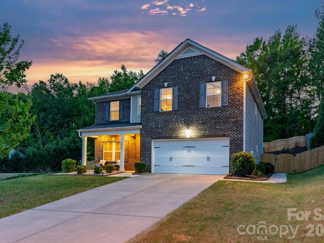 3043 Carriage Oak Way
