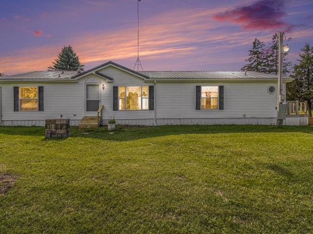 3043 E Sidney Rd, Sheridan, MI 48884