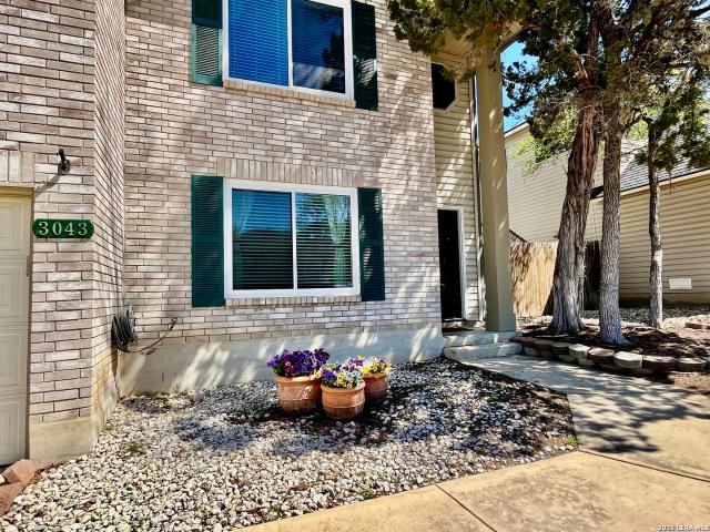 3043 Solitaire Hill, San Antonio, TX 78247 | MLS #1948 | Compass
