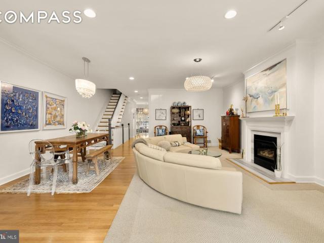 3043 W Ln Kys NW, Washington, DC