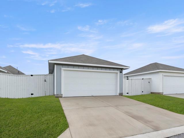 3043 Winding Creek Rd, Kyle, TX 78640 | MLS #6705