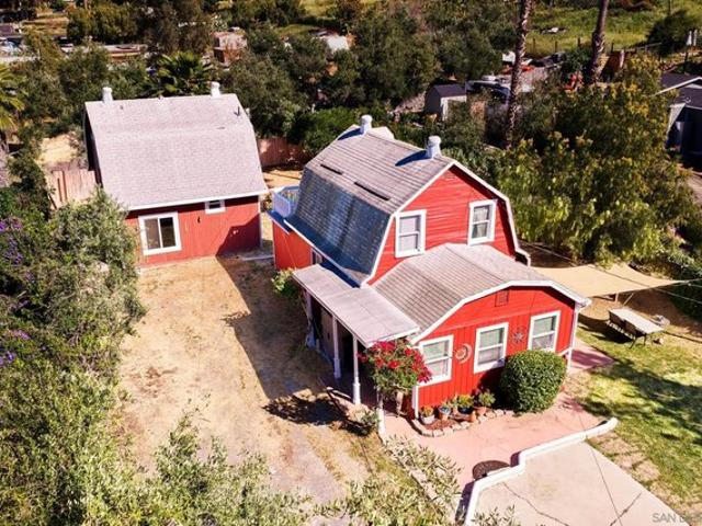 3043 45 Helix St, Spring Valley, CA 91977