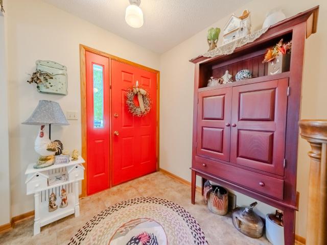 304 3rd Street NE