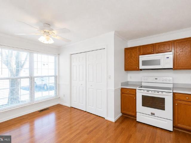 304 Chatham Square