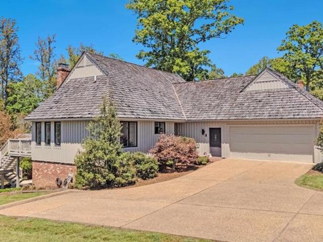 304 Club Rd, Louisa, VA 23093