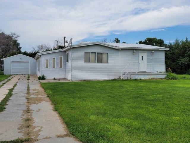 304 and 306 Coldwater St, Lisco, NE 69148