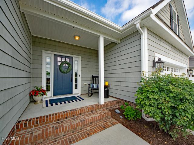 304 Angelfish Court