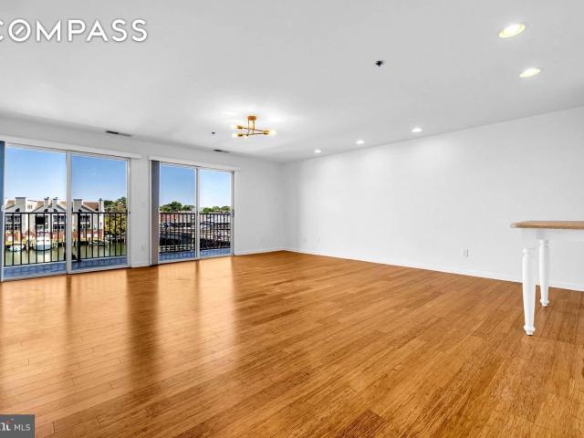 304 Academy St 202, Cambridge, MD
