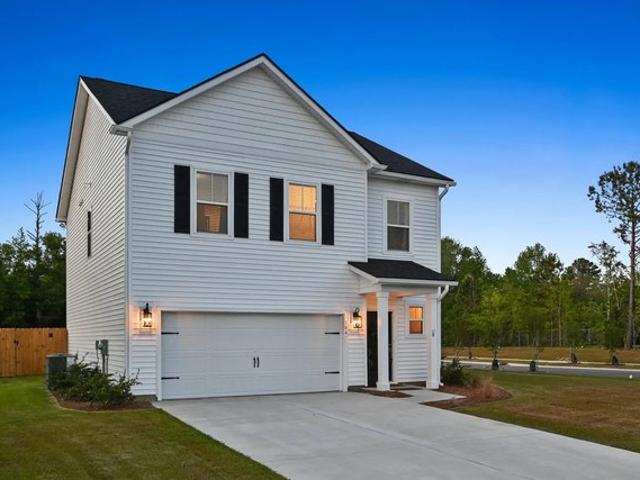 304 Bedstone Dr, Navassa, NC 28451