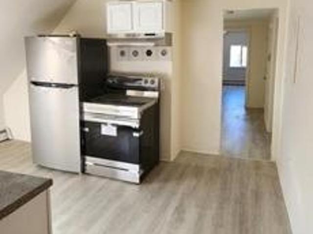 304 Bellevue St #3, Hartford, CT 06120