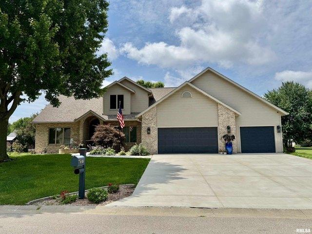 304 Belmont Chase, Sherman, IL 62684
