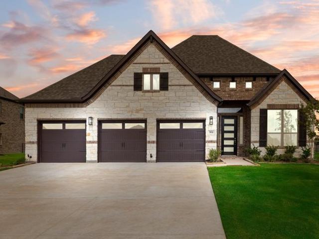 304 Big Antler Ct, Heath, TX 75126