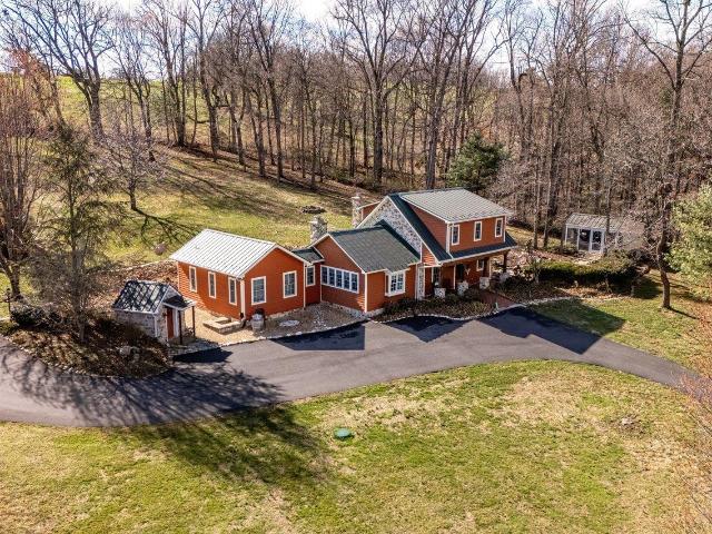 304 Big Valley Ln, Mount Solon, VA 22843 | MLS #675132 | Compass