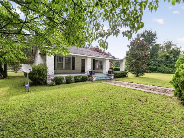 304 Blackmon Street N