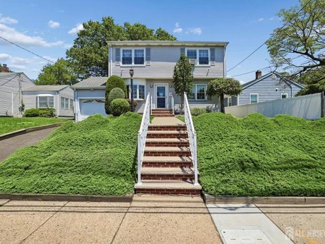 304 Green St, Woodbridge Proper, NJ 07095