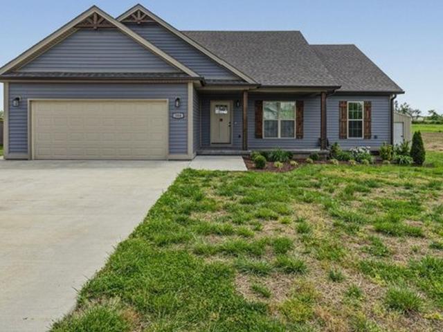 304 Greenbriar Ln, Smiths Grove, KY 42171