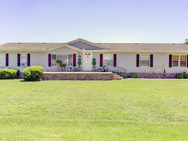 304 Grey Creek Dr, Vicksburg, MS 39183