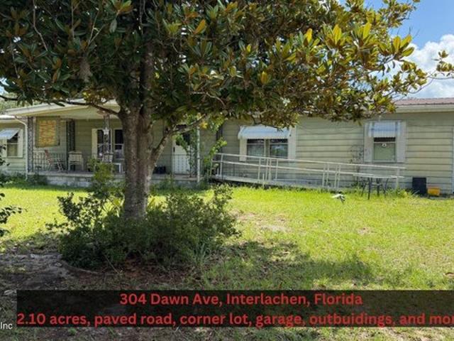 304 Dawn Ave, Interlachen, FL 32148
