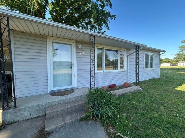 304 E 8th St, South Coffeyville, OK 74072