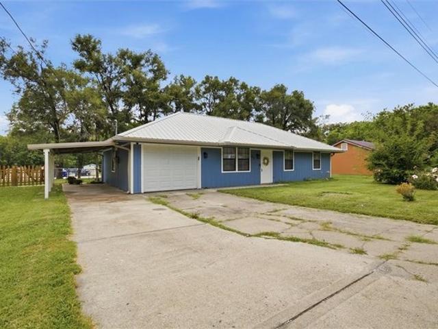 304 E 2nd St, Lawson, MO 64062