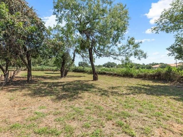 304 E Highway ST Lot 18, Fredericksburg, TX 78624