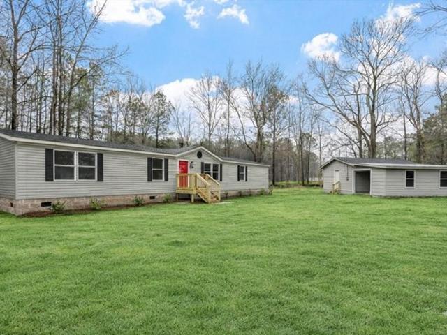 304 E Pope Ave, Kenly, NC 27542