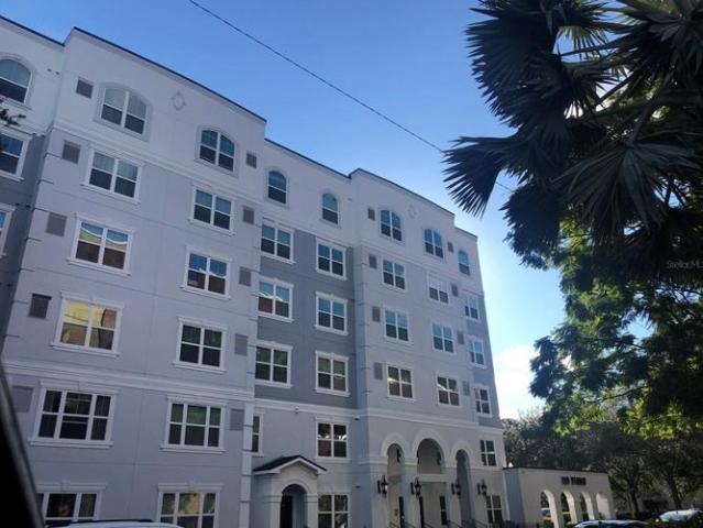 304 E South St #6028, Orlando, FL 32801