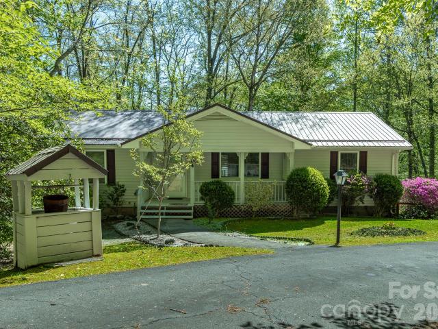 304 Emerald Hills Drive # 14