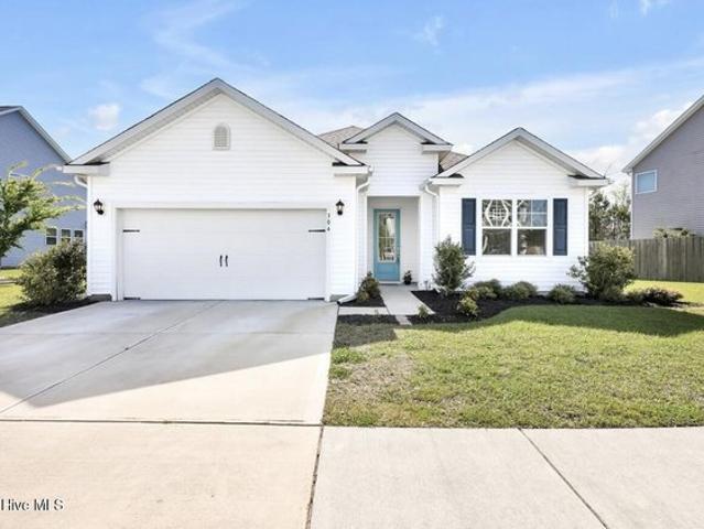 304 Edgewater Way, Surf City, NC 28445