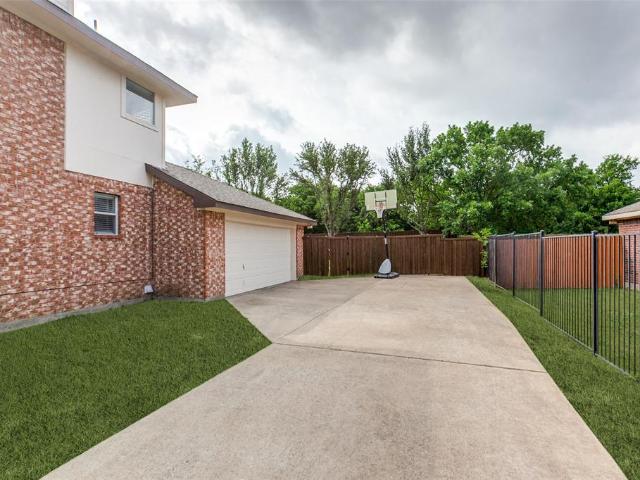 304 Elizabeth Trail
