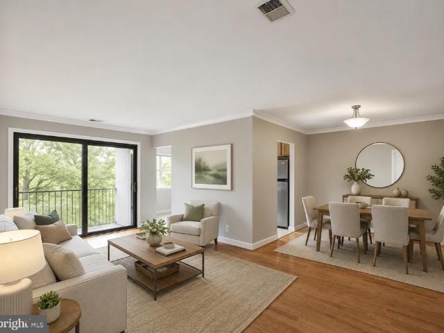 304 F Hilltop Lane
