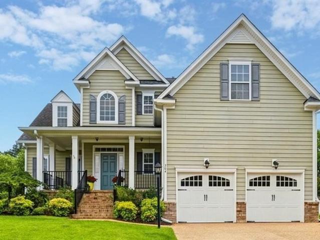 304 Founders Pointe Trl, Carrollton, VA 23314