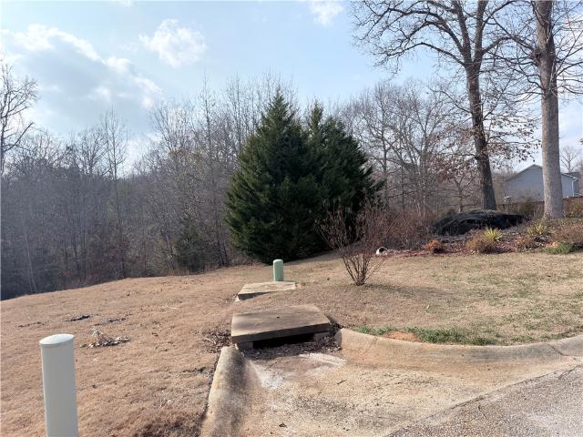 304 Forked Oak Way
