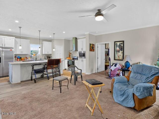304 Forsythe Lane
