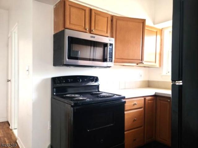 304 Franklin Ave # 6
