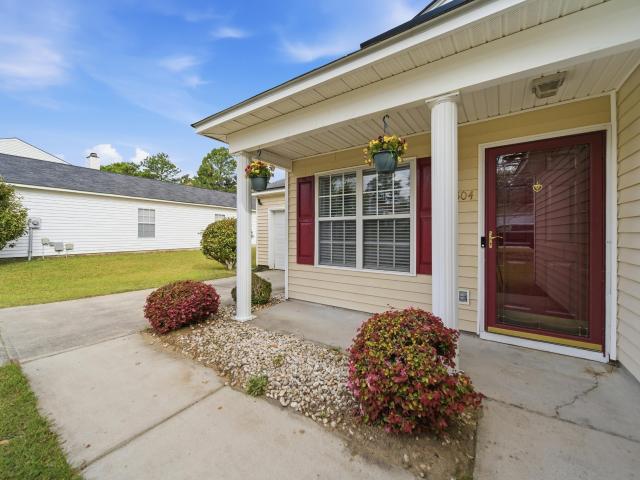 304 Kingston Trace Road