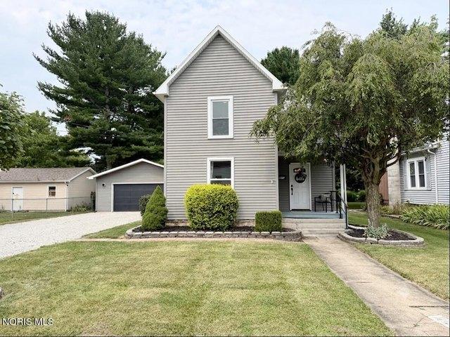 304 Kinney St, Bellevue, OH 44811