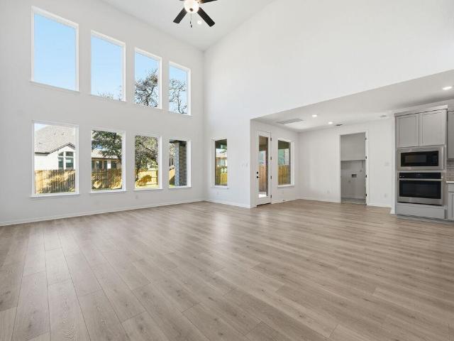 304 Kristen Oak Dr