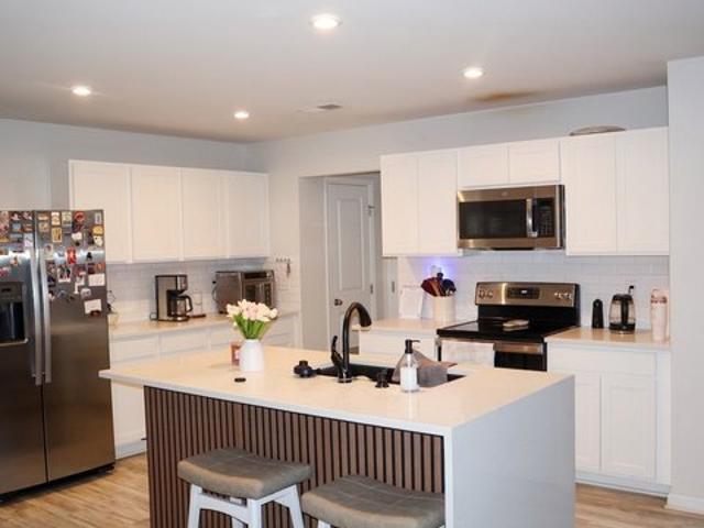304 Harvest Hill Ln, Greenville, SC 29605