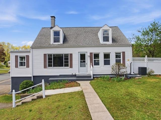 304 High St, Randolph, MA 02368