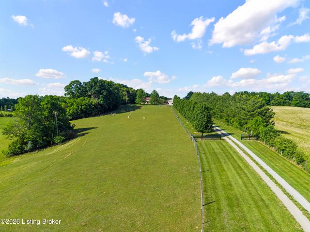 304 Hutchins Ridge Rd