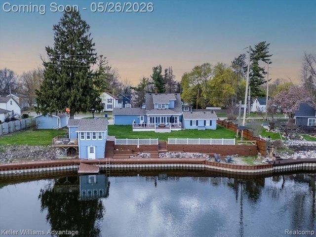 304 Oak St, Linden, MI 48451