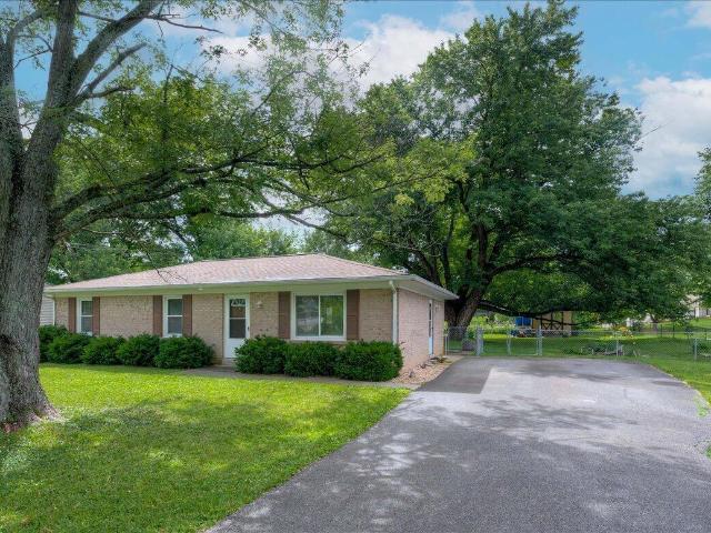 304 Oakwood Drive
