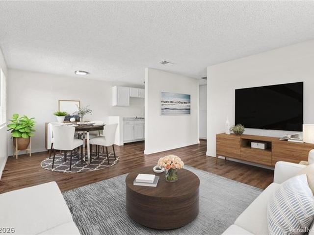 304 Orland St Apt 41, Las Vegas, NV 89107