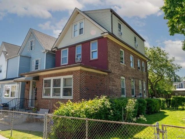 304 Lockwood Ave, New Rochelle, NY 10801