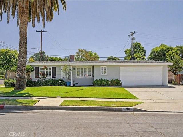 304 Larkhall Ave, Duarte, CA 91010