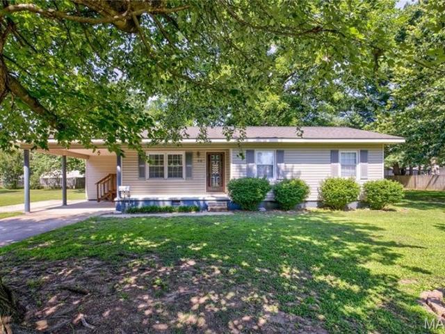 304 Lee St, East Prairie, MO 63845